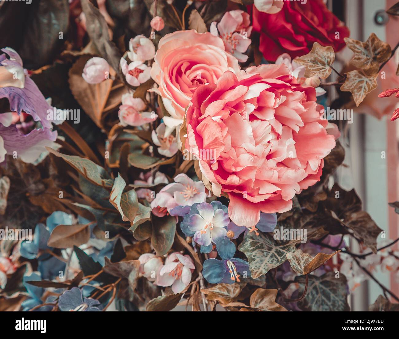 Bunch of flowers background texture Stock Photo - Alamy