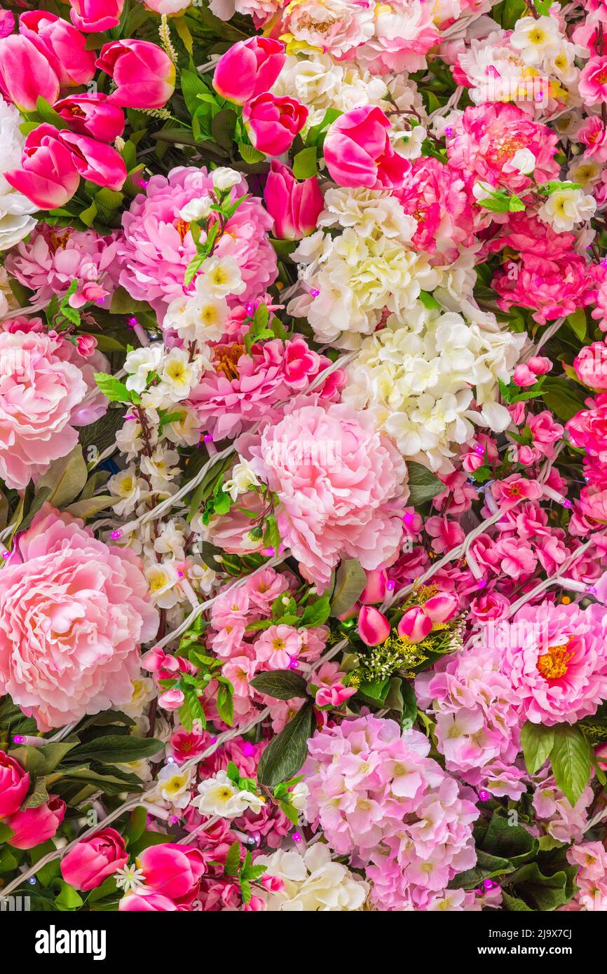 Bunch of flowers background texture Stock Photo - Alamy