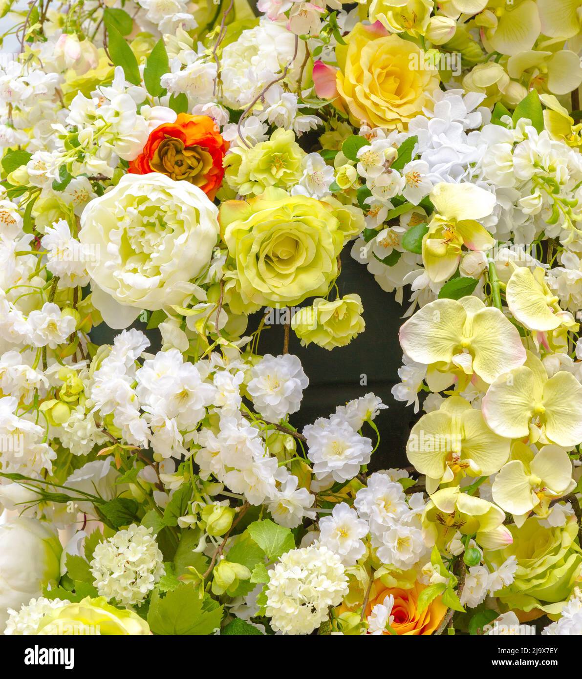 Bunch of flowers background texture Stock Photo - Alamy