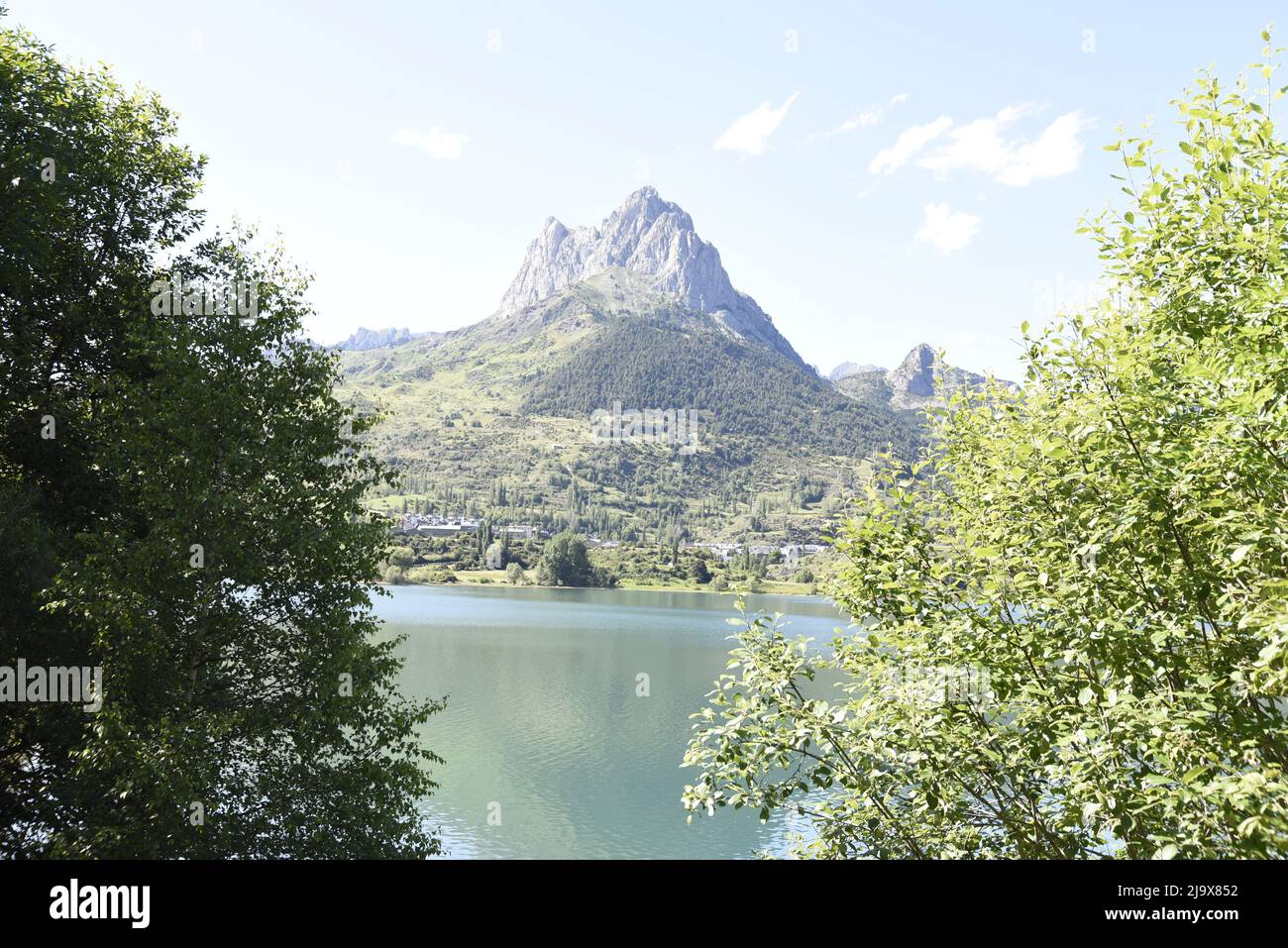 The alps pyrenees border hi-res stock photography and images - Alamy