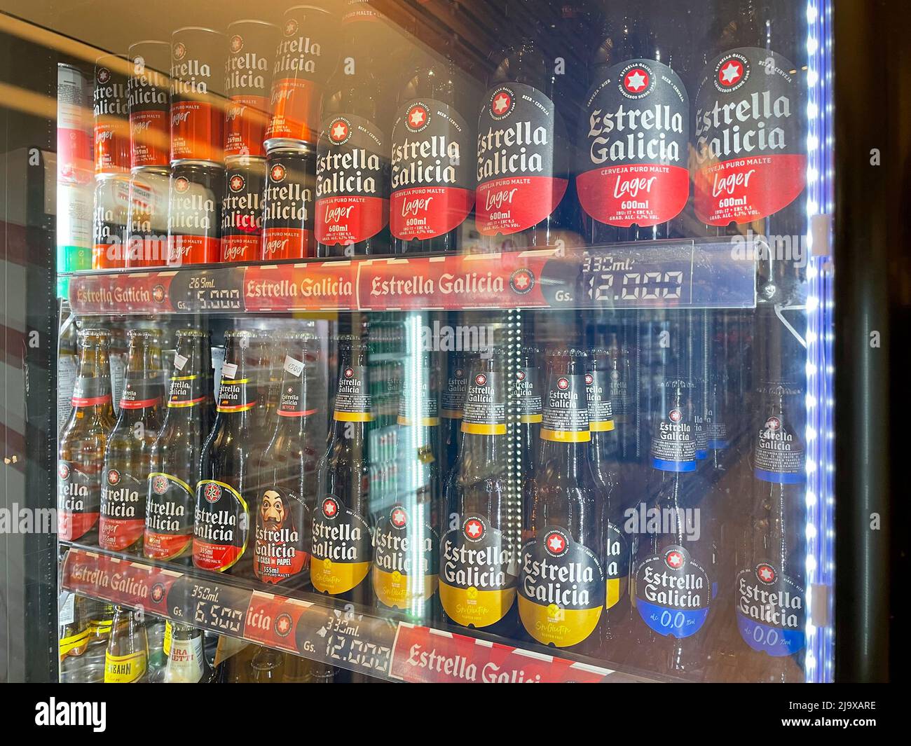 Logo estrella hi-res stock photography and images - Alamy