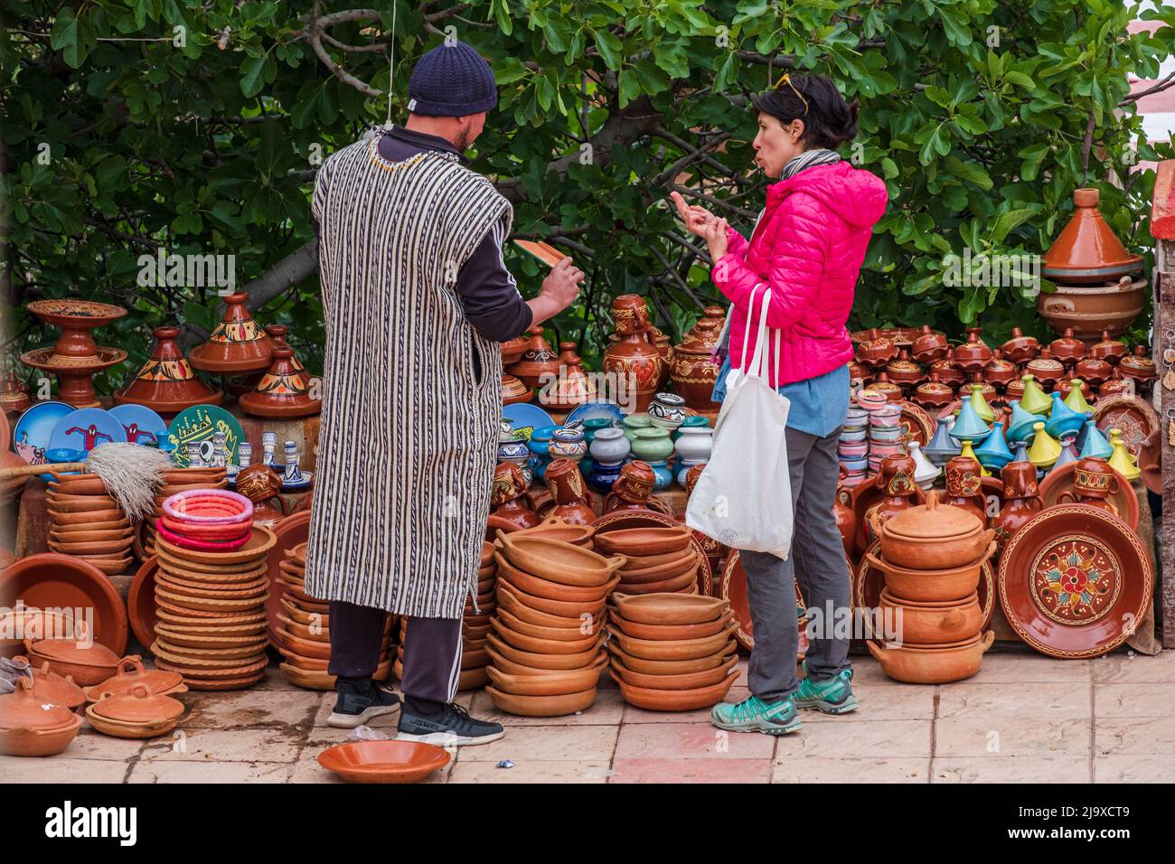 sale of traditional clay pottery, Imi N'Ifri natural bridge, Demnate ...