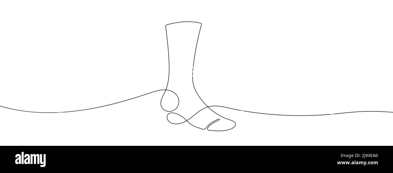 Continuous line drawing of socks. Socks one line icon. One line drawing ...