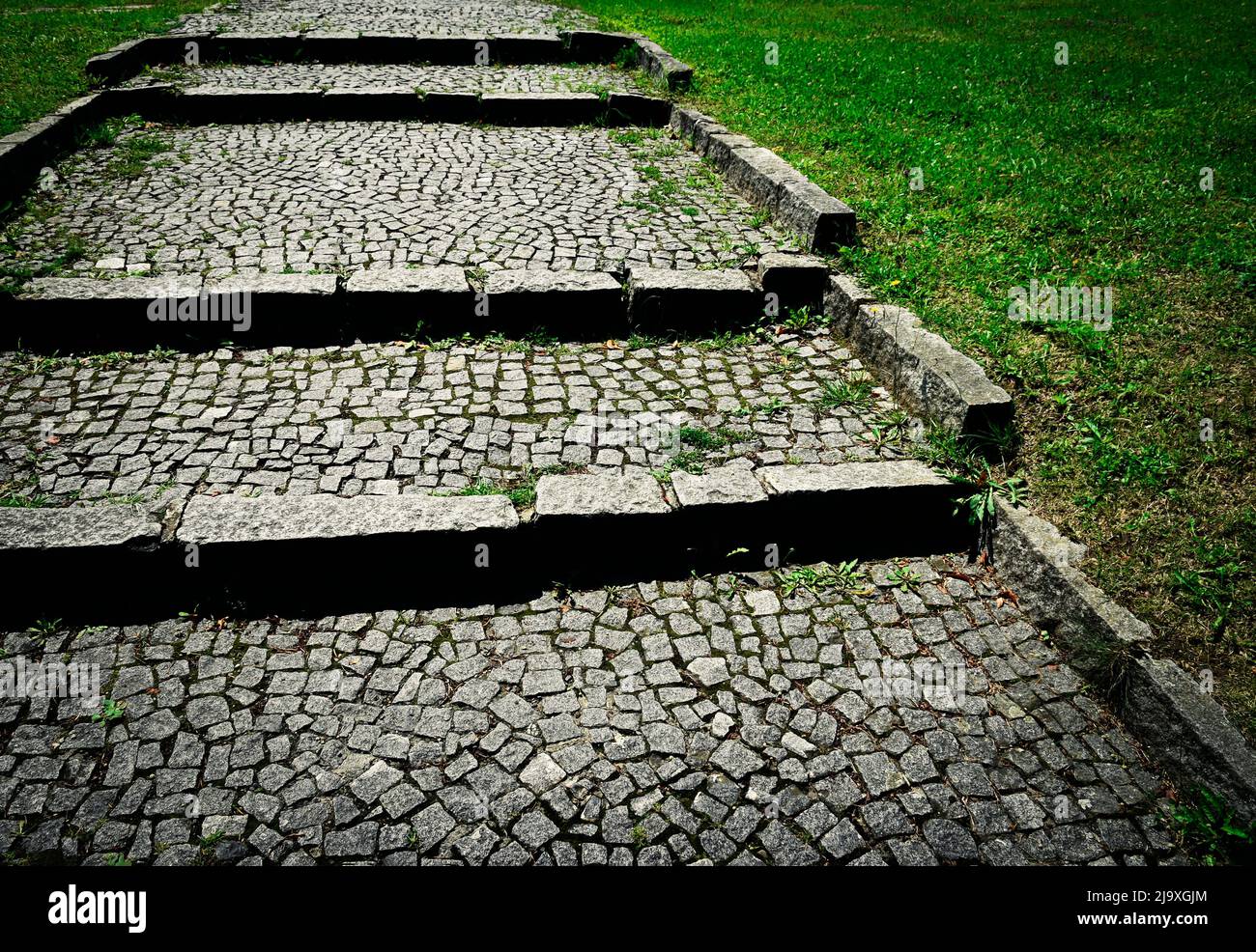 background detail Stone stairs with small stone cubes Stock Photo - Alamy