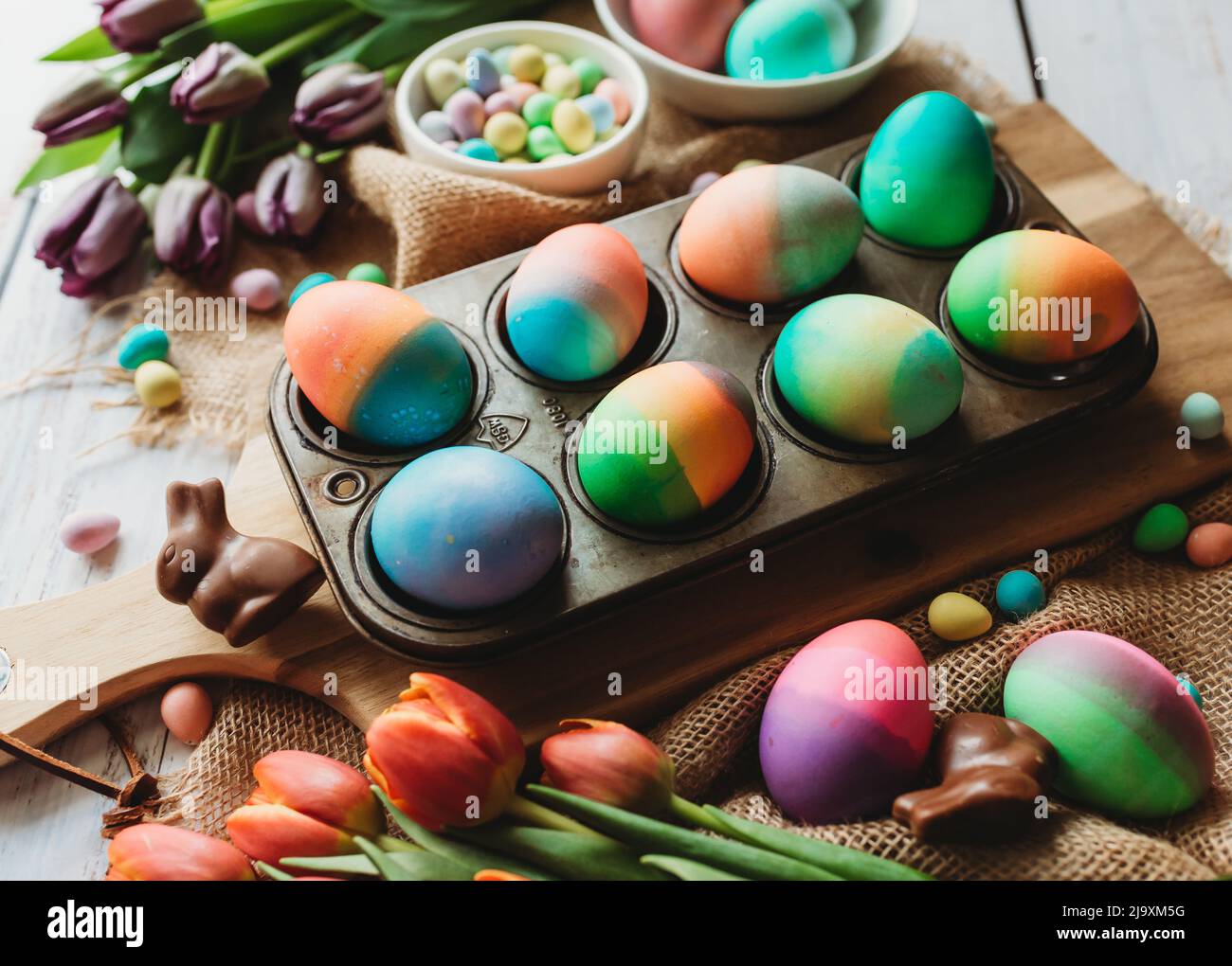 Assorted chocolate easter eggs hi-res stock photography and images - Alamy