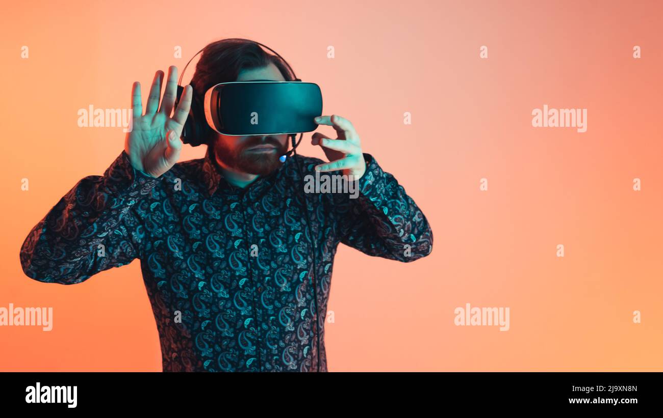 3d virtual set studio hi-res stock photography and images - Alamy