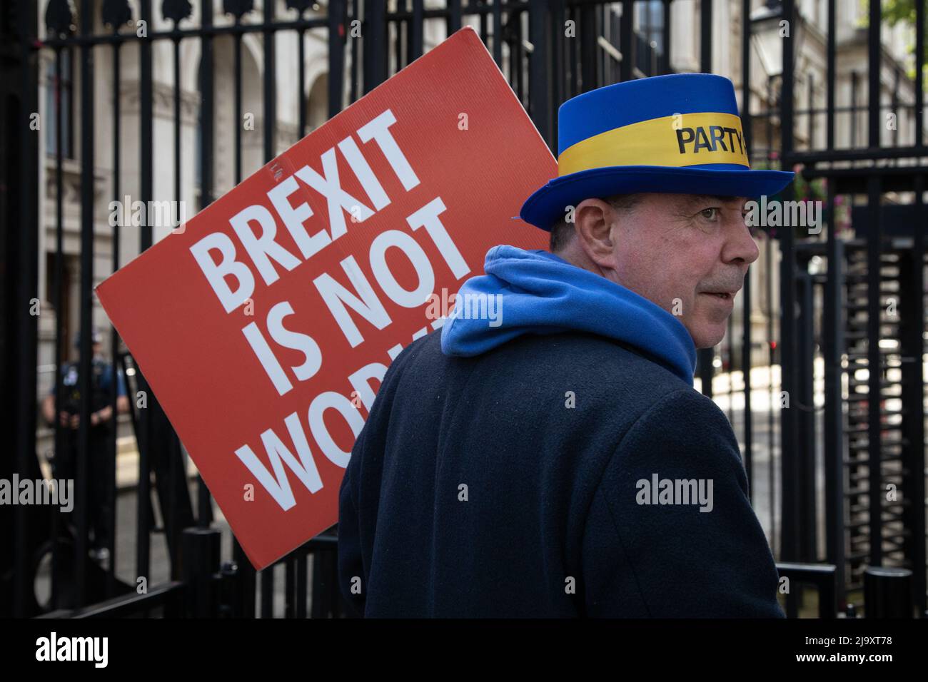Stand of defiance european movement hi-res stock photography and images ...