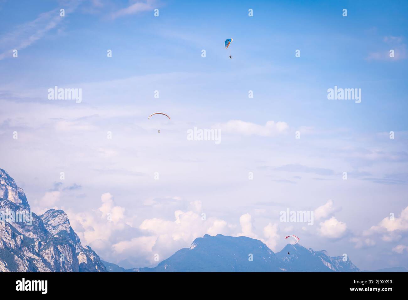 Paragliding at Lake Garda in Italy Stock Photo - Alamy