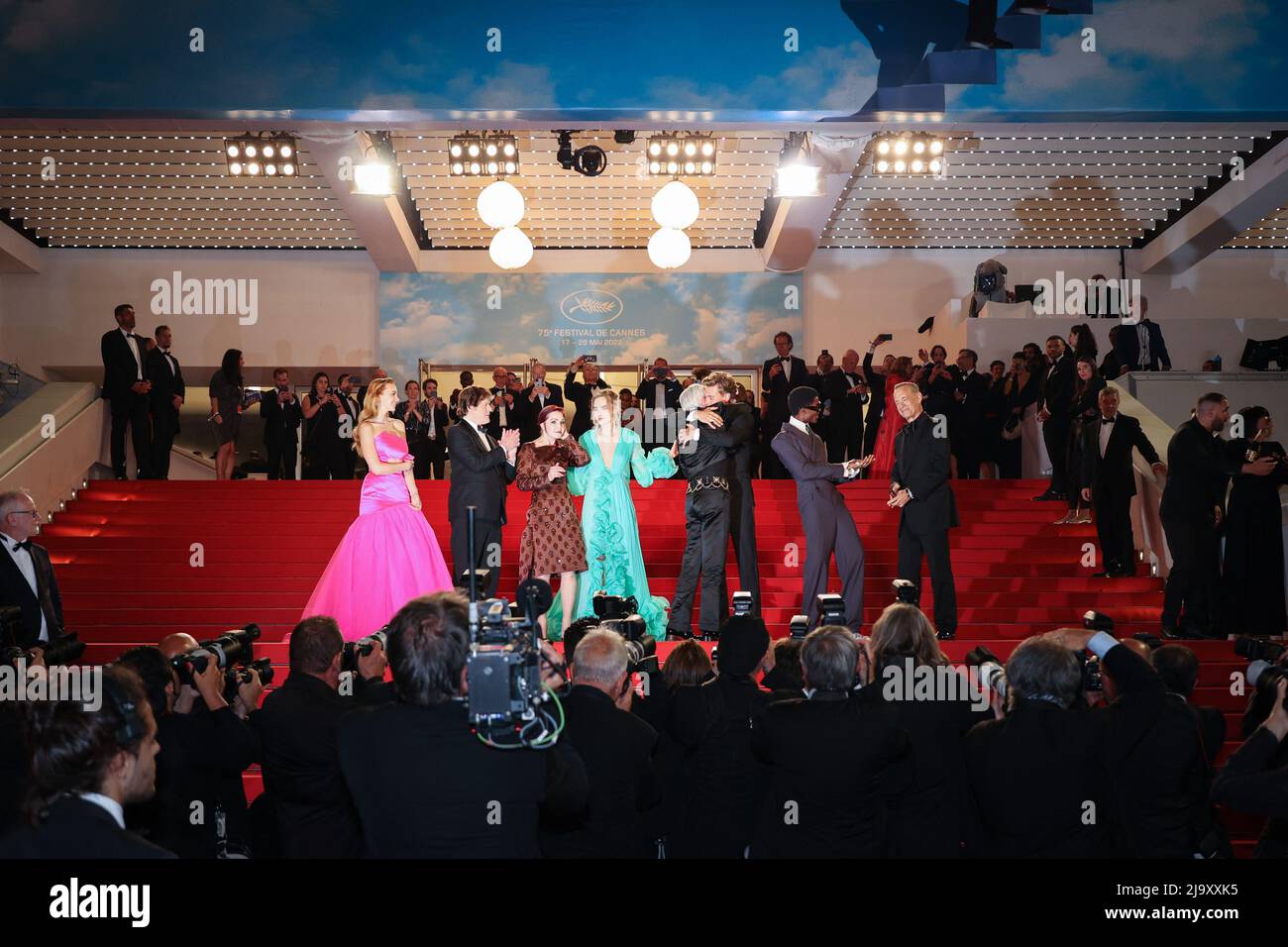 Natasha Bassett, Sam Bromell, Priscilla Presley, Olivia DeJonge, Baz ...