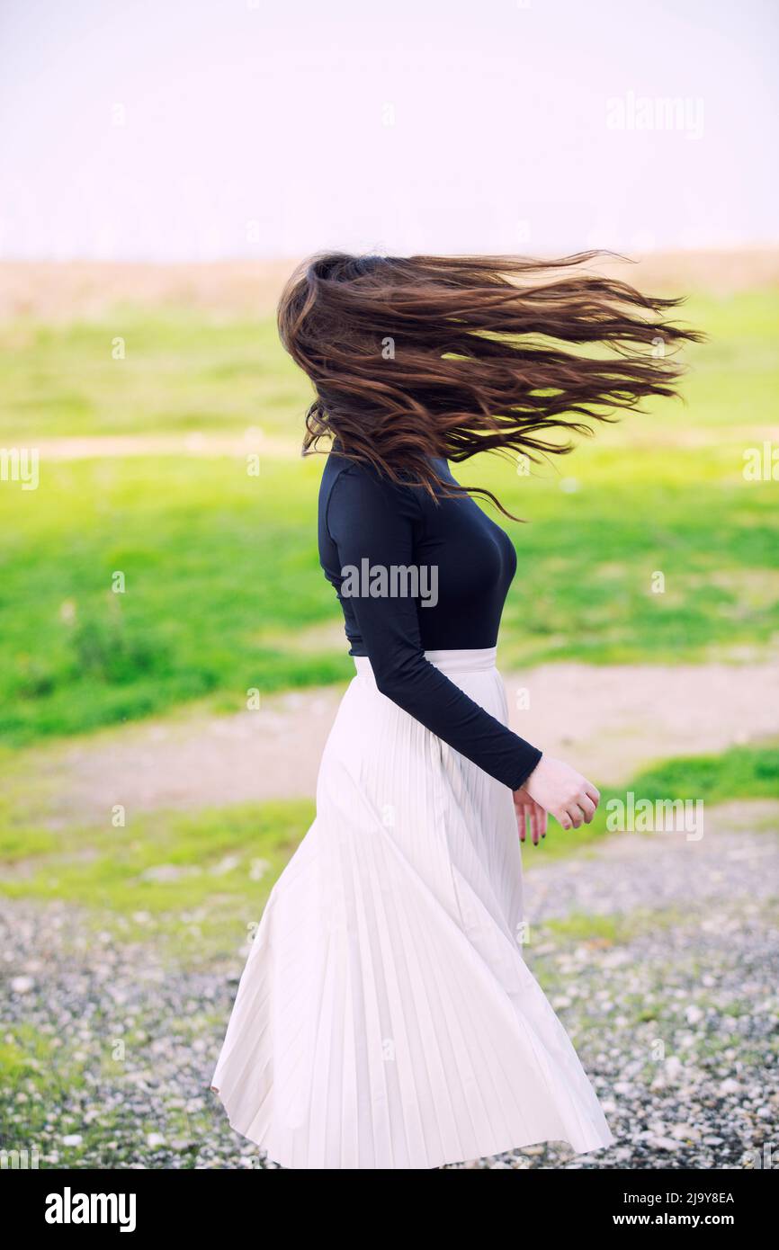 Woman in motion hi-res stock photography and images - Alamy