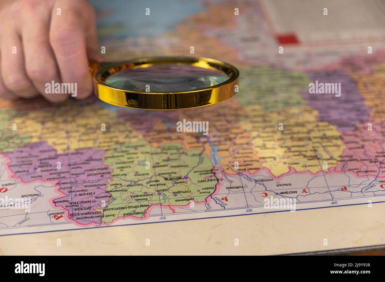 Magnifying glass over map hi-res stock photography and images - Alamy