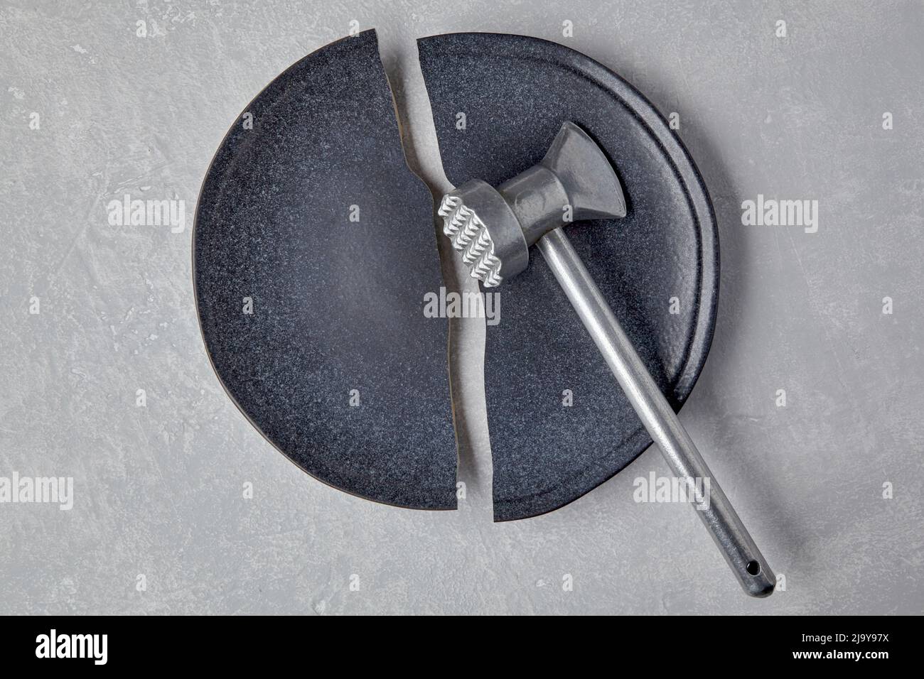 Broken kitchen equipment hi-res stock photography and images - Alamy