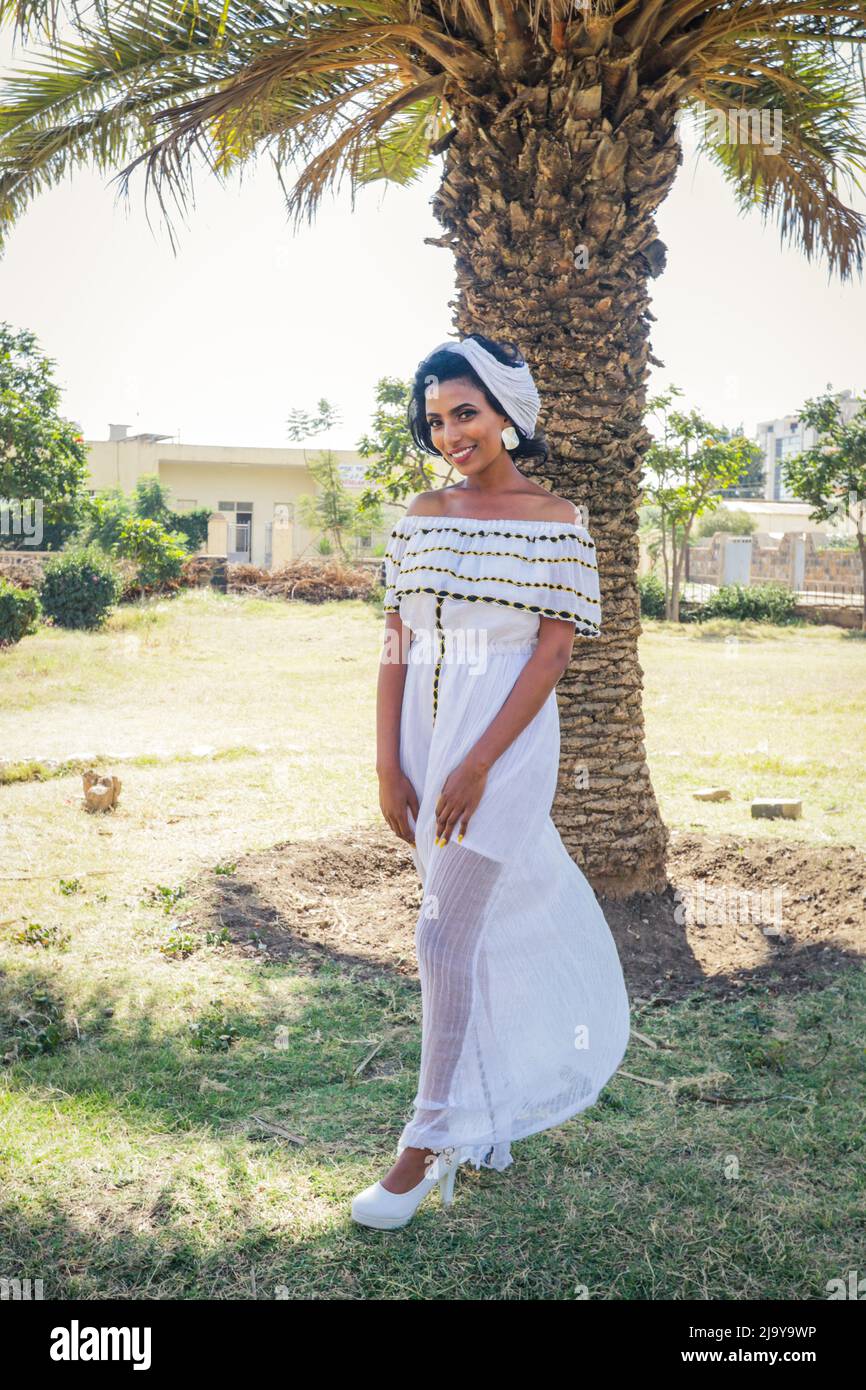 Eritrea portrait cheerful african girl hi-res stock photography and images - Alamy