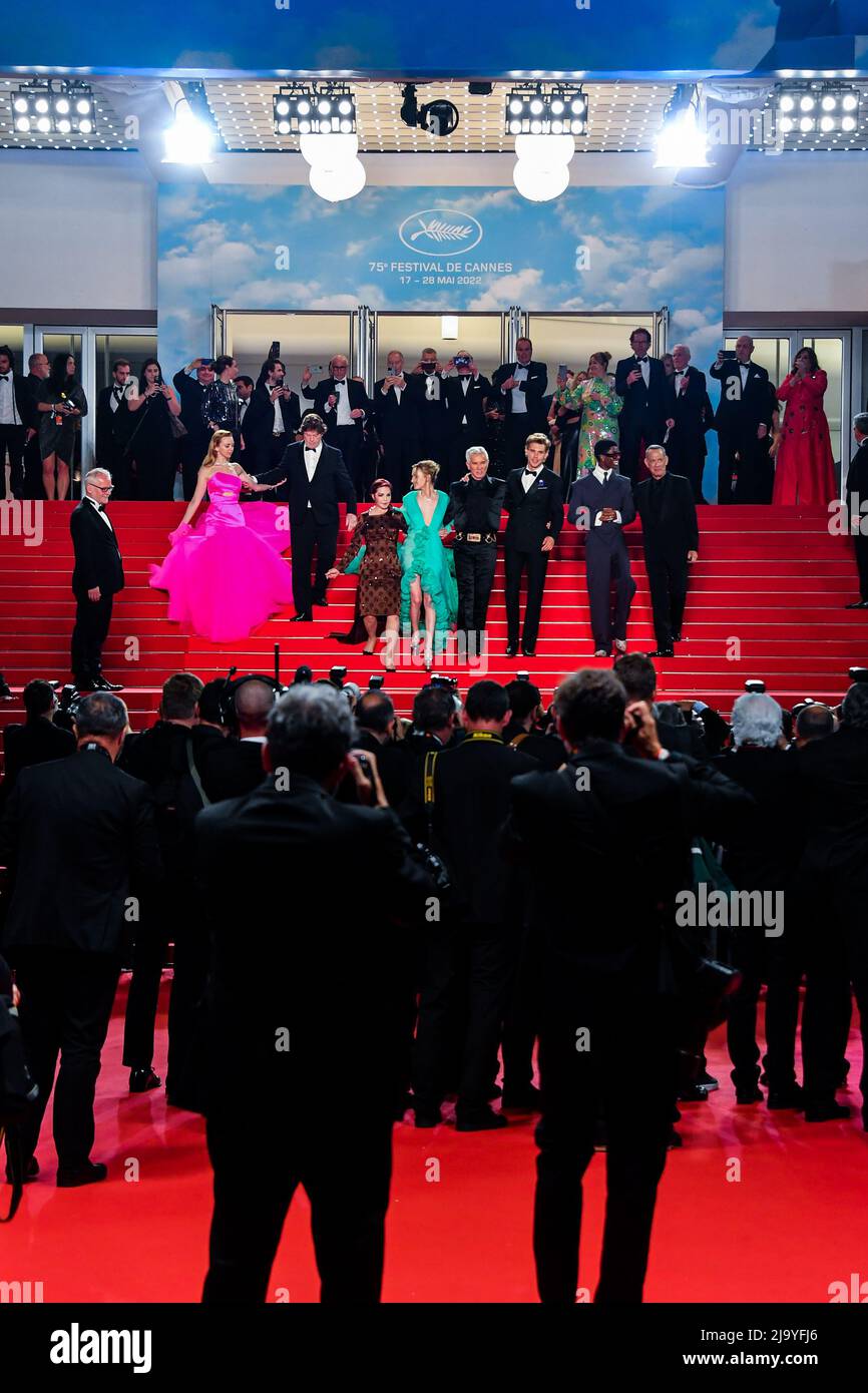 Thierry Fremaux , Natasha Bassett , Sam Bromell , Priscilla Presley ...