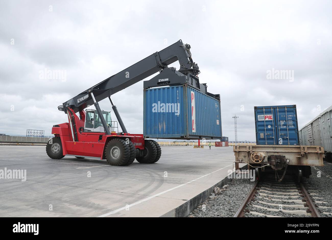 Standard gauge spur hi-res stock photography and images - Alamy
