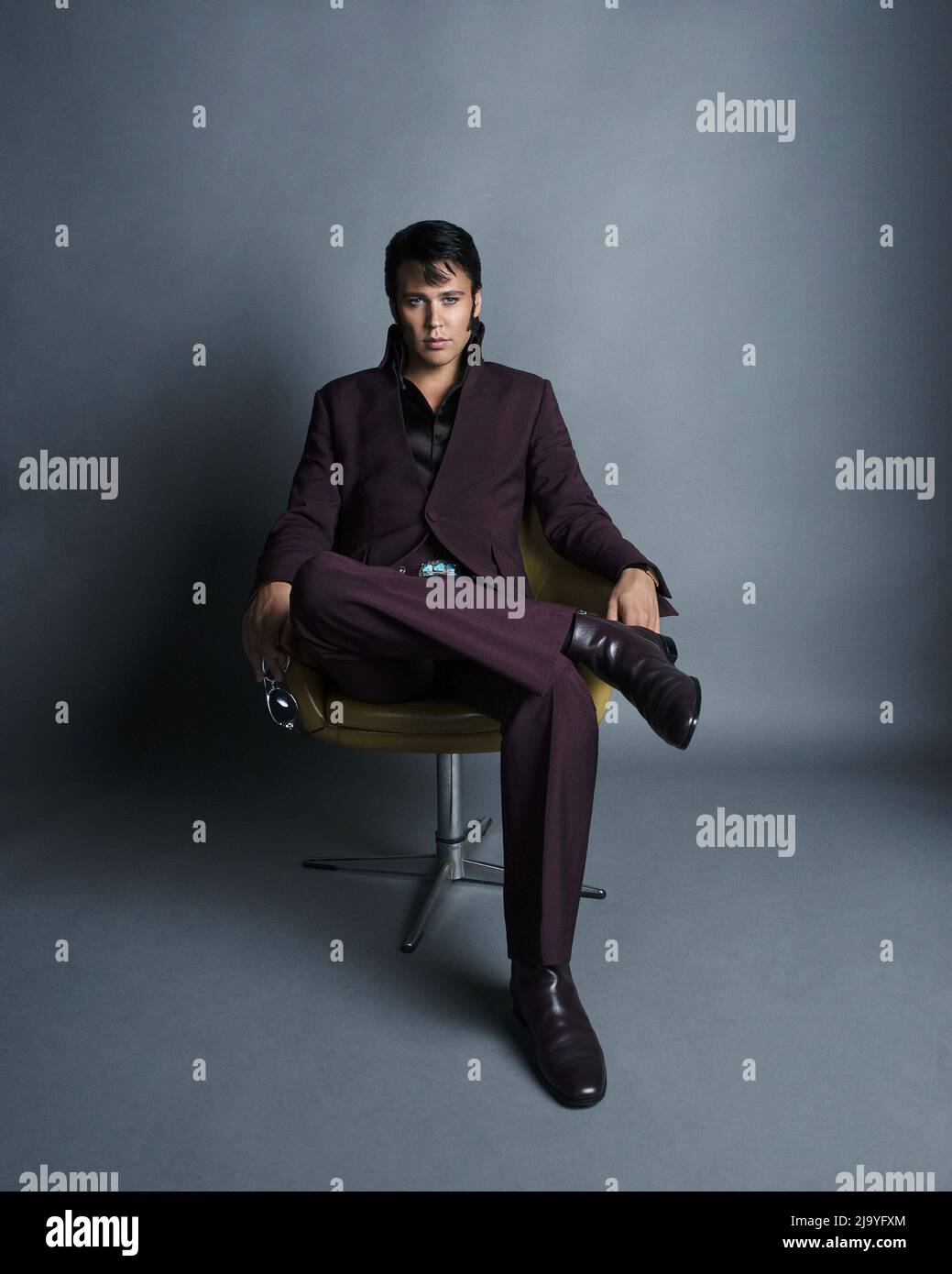 AUSTIN BUTLER in ELVIS (2022), directed by BAZ LUHRMANN. Credit: WARNER ...