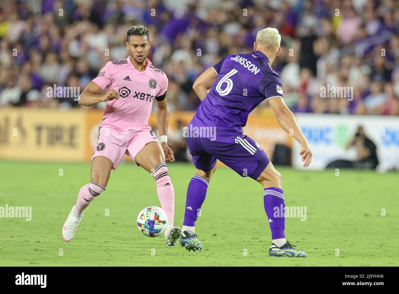Orlando, FL: Inter Miami forward Ariel Lassiter (11) attempts to ...