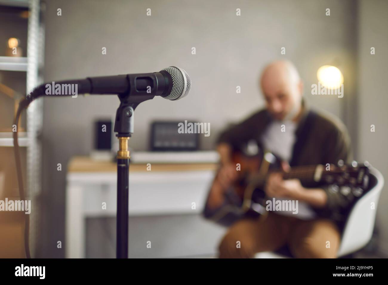 Guitarist background hi-res stock photography and images - Alamy