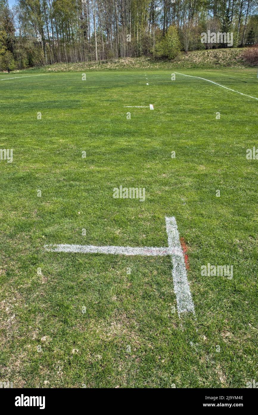 American football field marking hi-res stock photography and images - Alamy