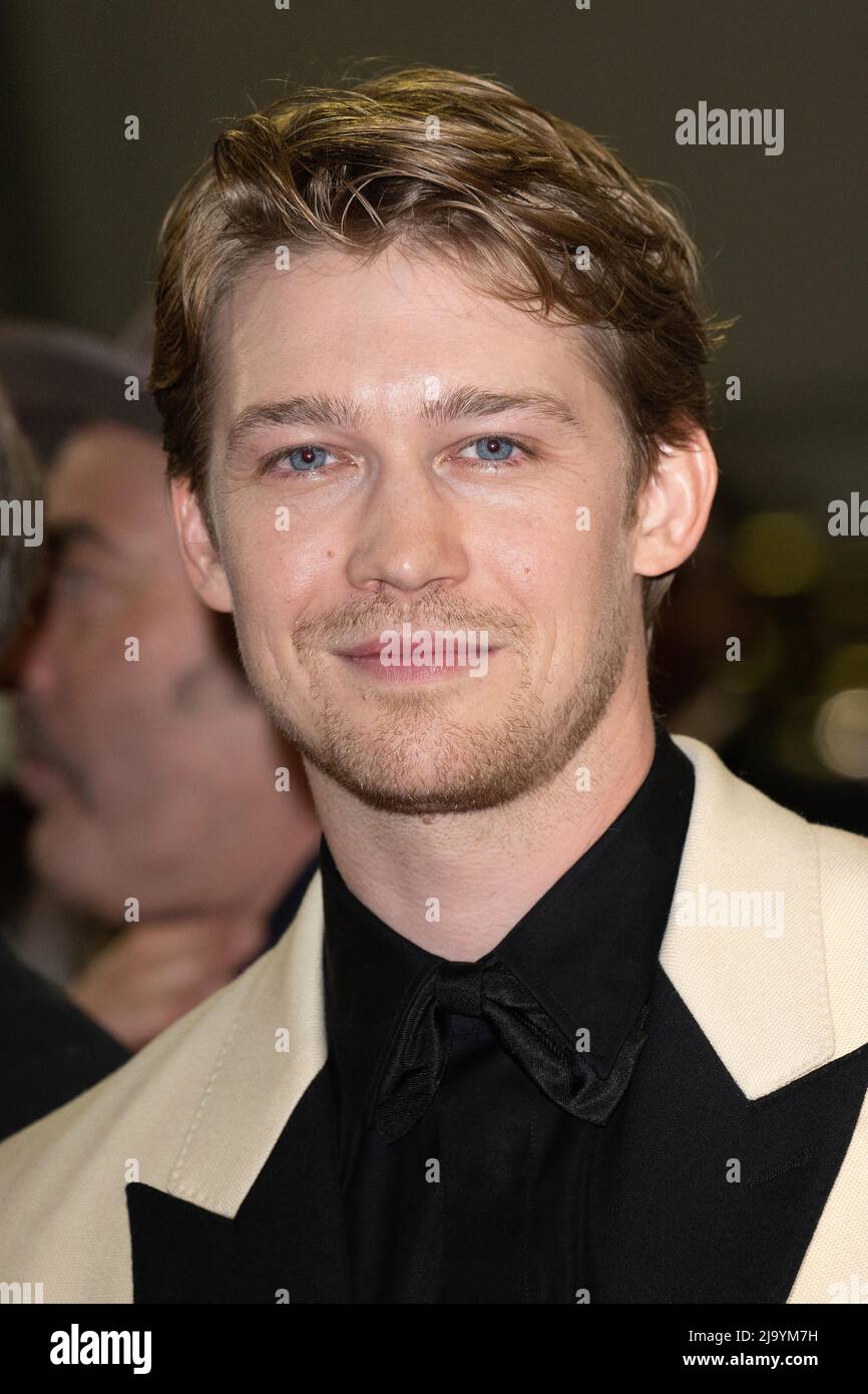 Joe Alwyn attends the screening of Stars at Noon attend the screening ...