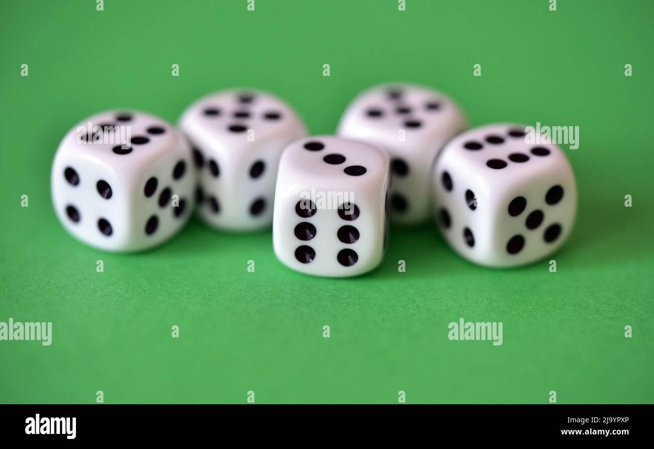 Five dice hi-res stock photography and images - Alamy