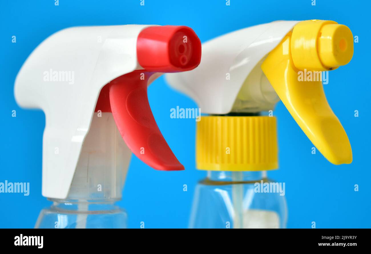 Spray detergent hi-res stock photography and images - Alamy
