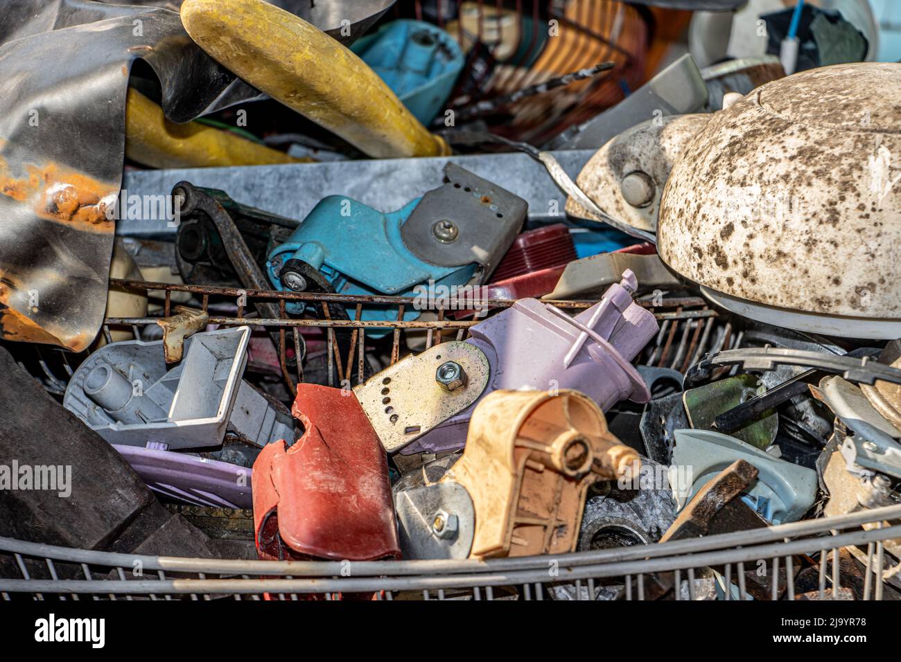 Mechanical clutter hi-res stock photography and images - Alamy