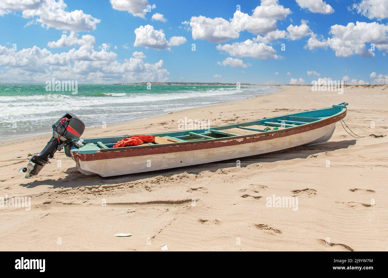 Surrounded by the green waters of the arabic sea, Oman displays dozens ...