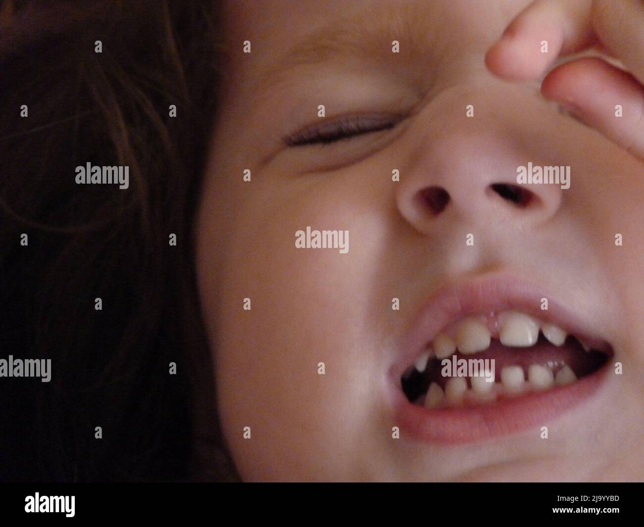 Facial movements hi-res stock photography and images - Alamy