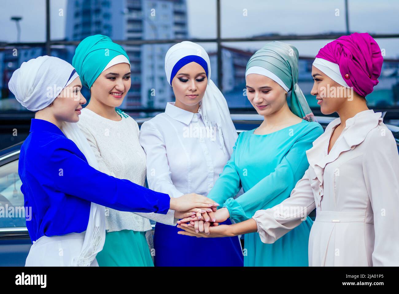 Pakistan girl study hi-res stock photography and images - Alamy