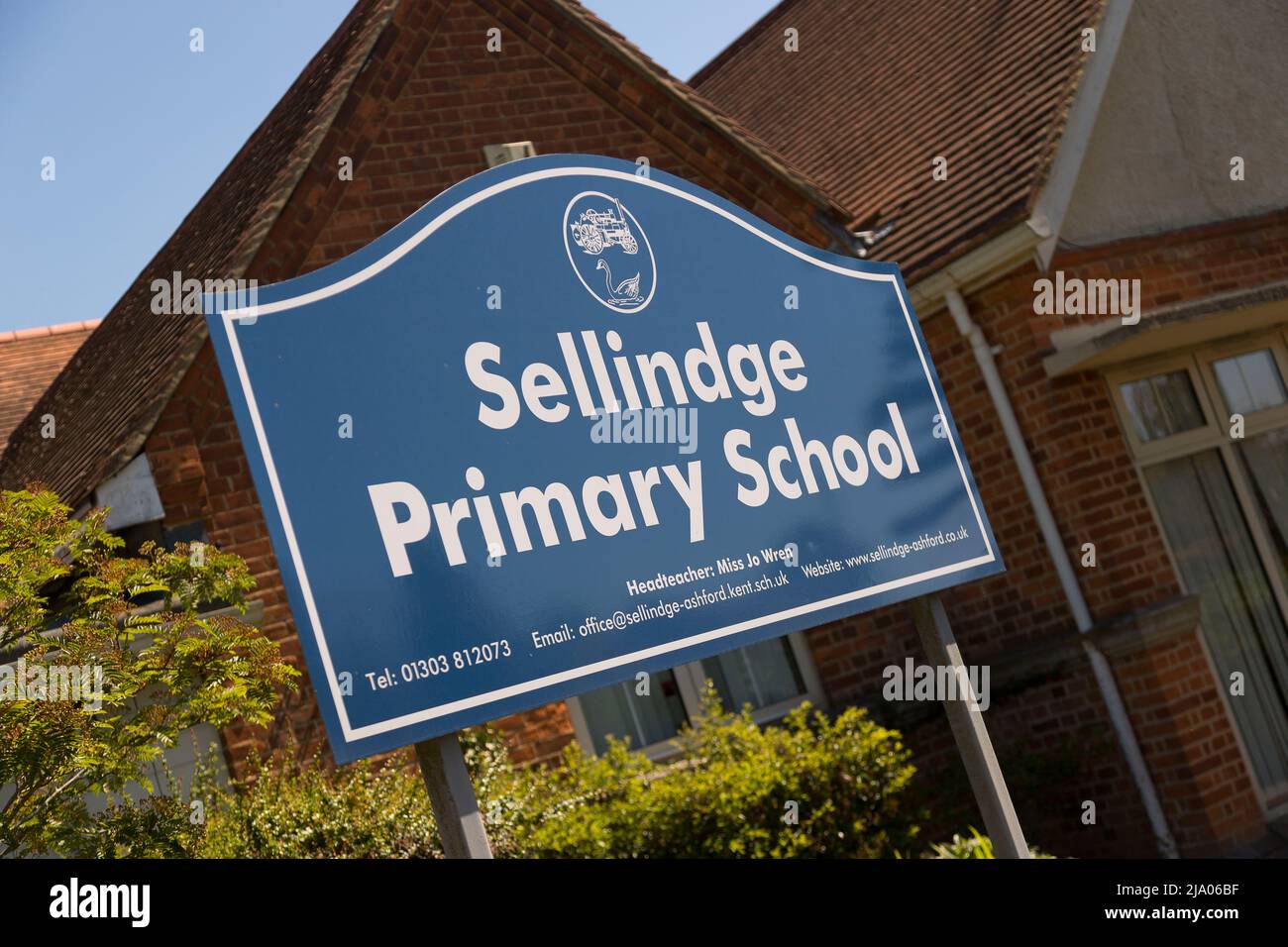 Sellindge primary school hi-res stock photography and images - Alamy