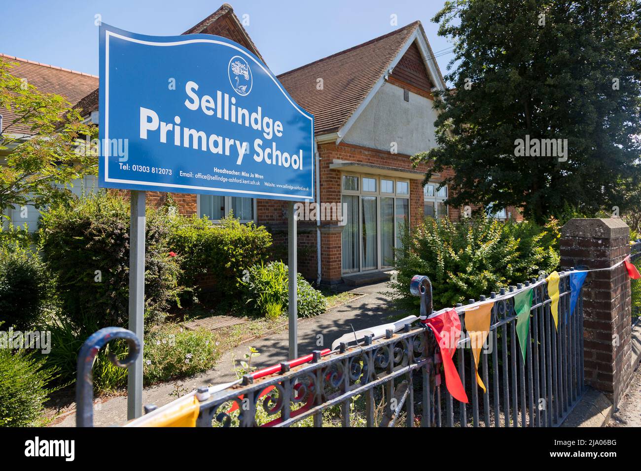 Sellindge hi-res stock photography and images - Alamy