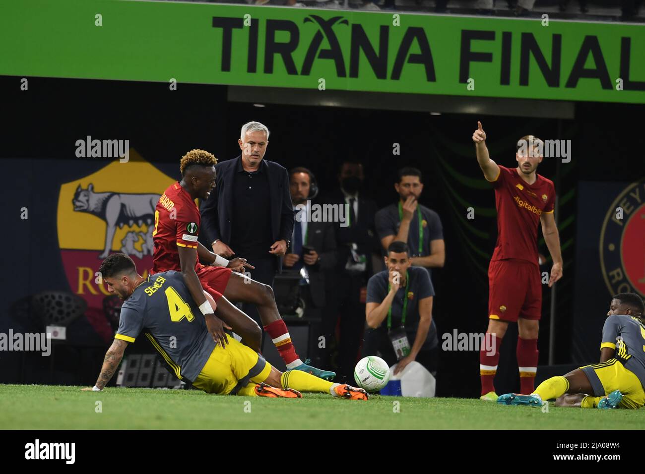 Tammy Abraham (Roma) Marcos Senesi (Feyenoord)Jose Mourinho Coach (Roma ...