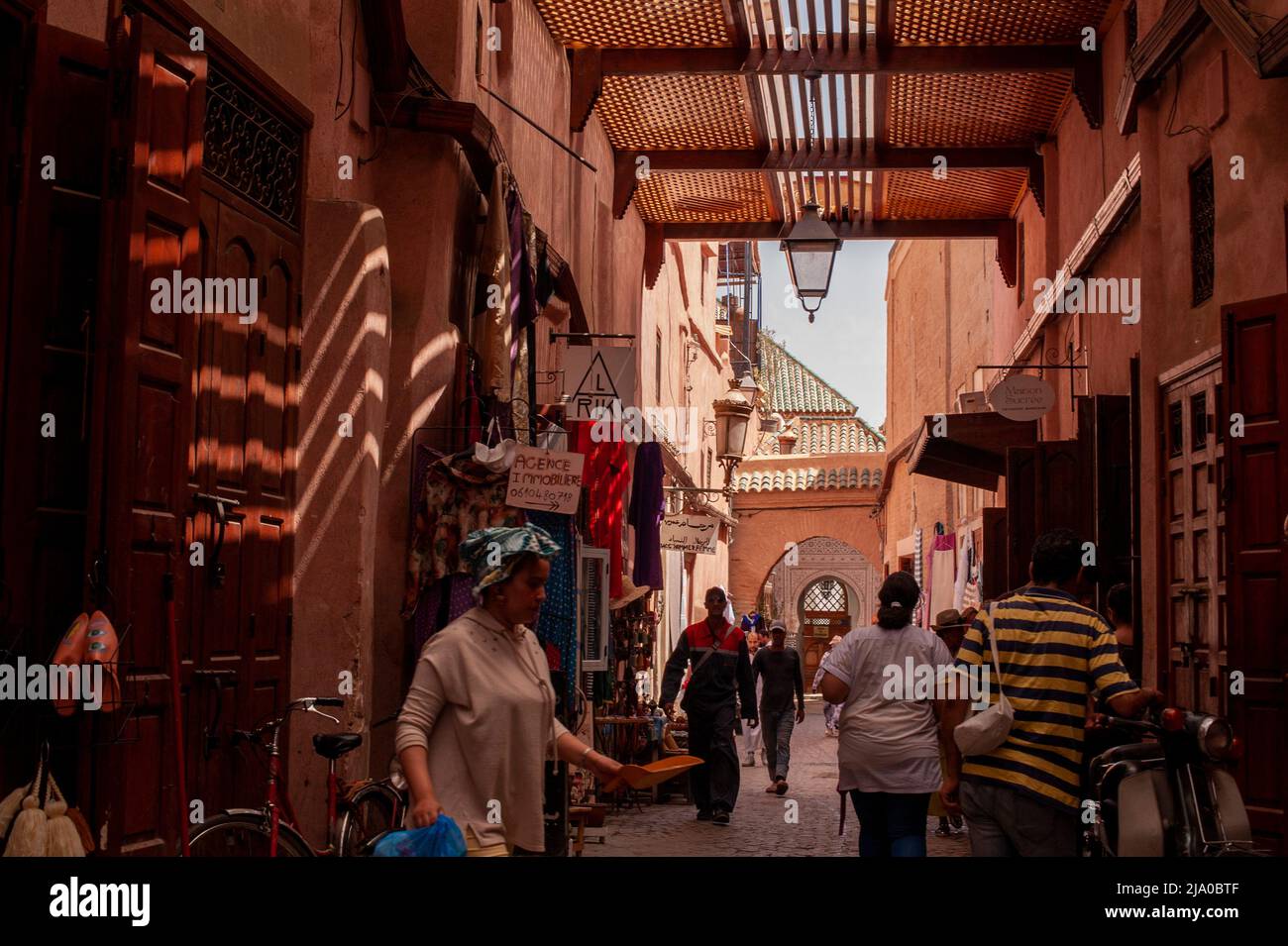 Daily life scene in the traditional Medina and zoco streets of ...