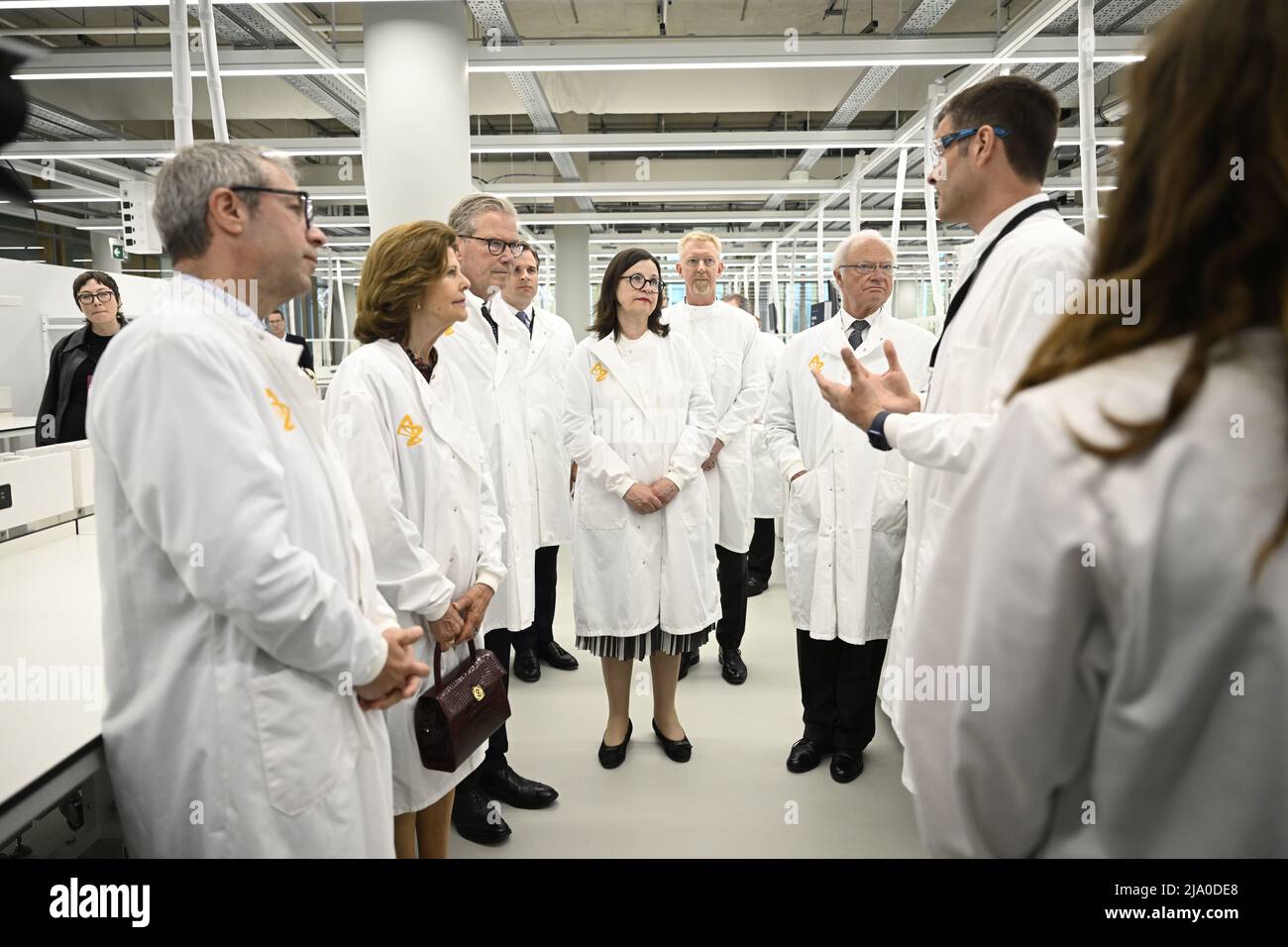 CAMBRIDGE 20220526 Queen Silvia and King Carl Gustaf and Minister of ...