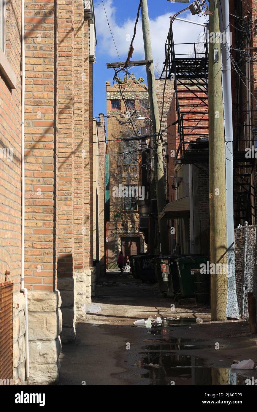 Typical and common thin Chicago gangway between two buildings in the ...