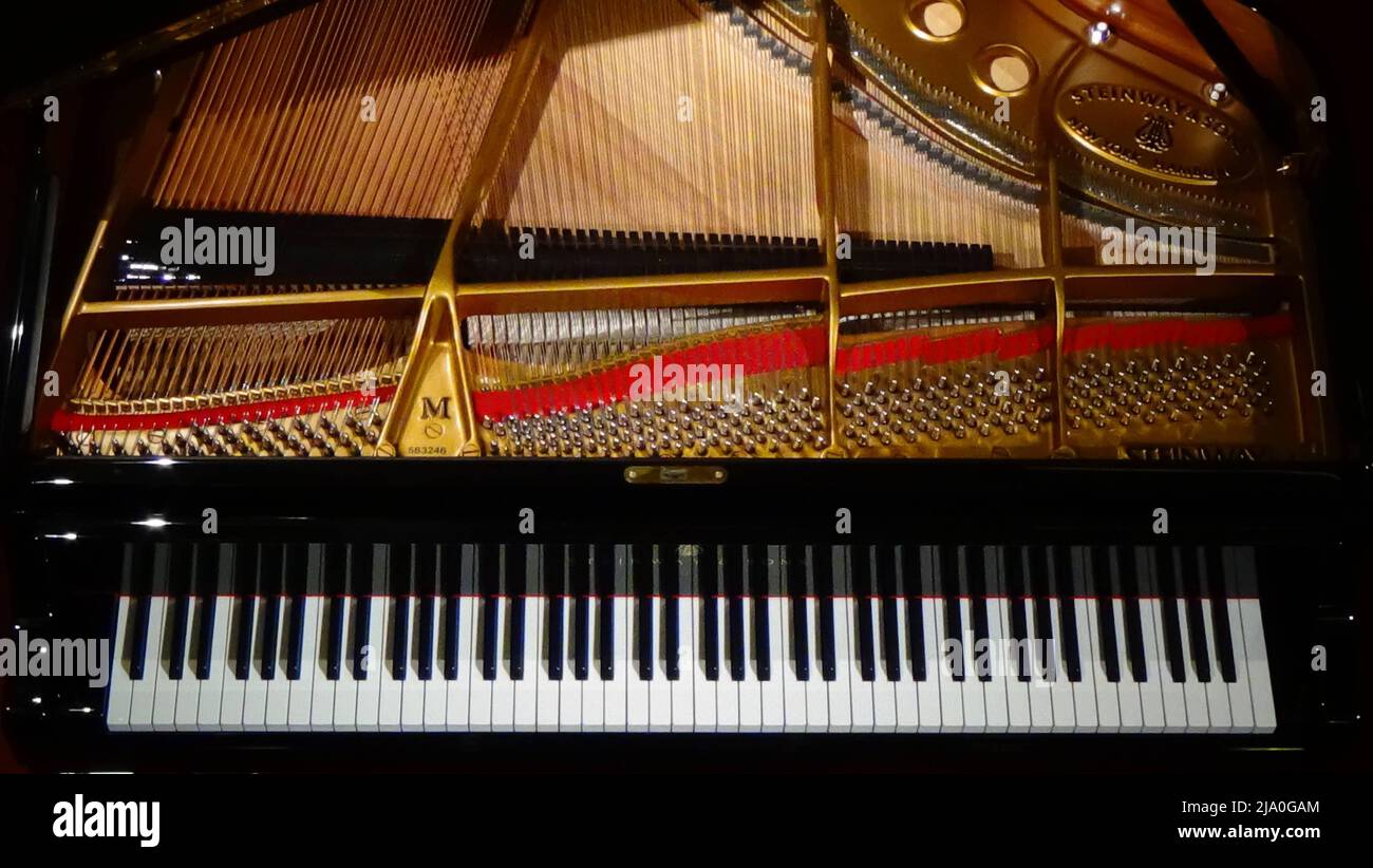 Keyboard key rack hi-res stock photography and images - Alamy