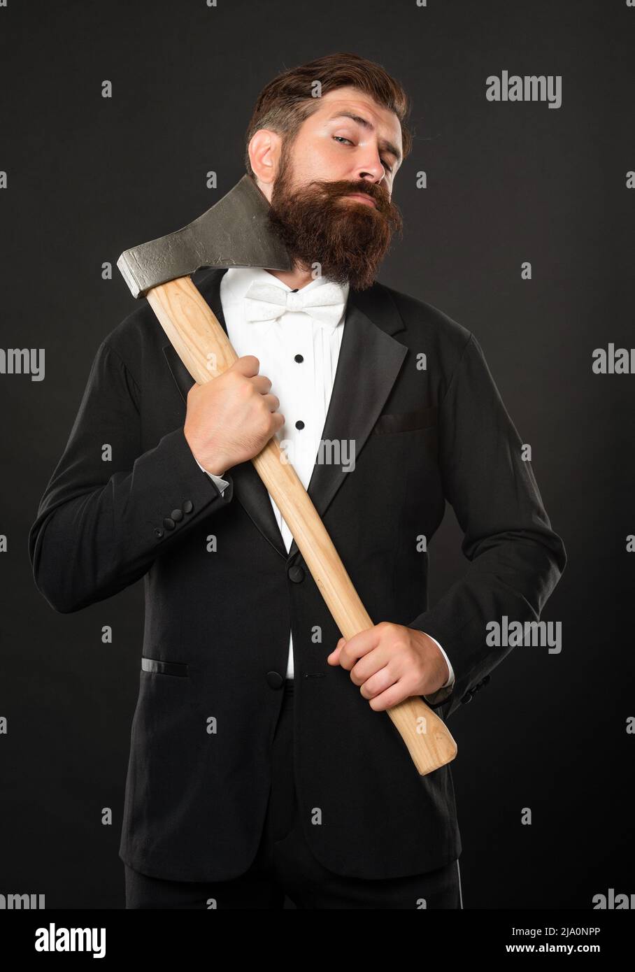 Axe shave hi-res stock photography and images - Alamy