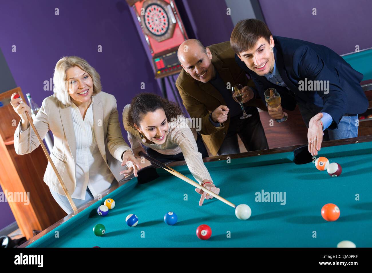 people having pool game Stock Photo - Alamy