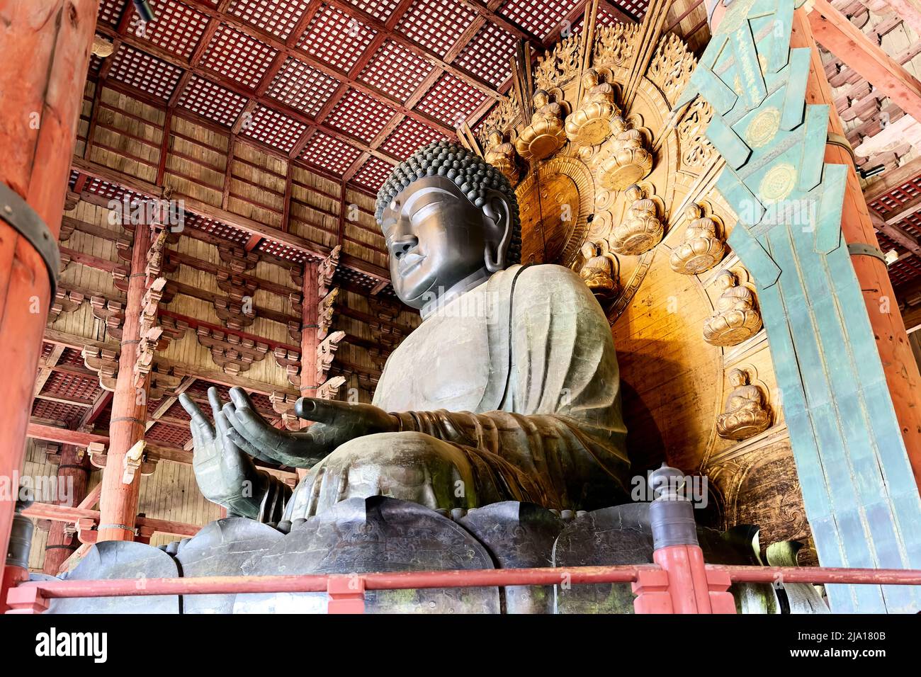 Japan. Nara. Todai-ji temple. Great Buddha Hall (Daibutsu-den Stock ...