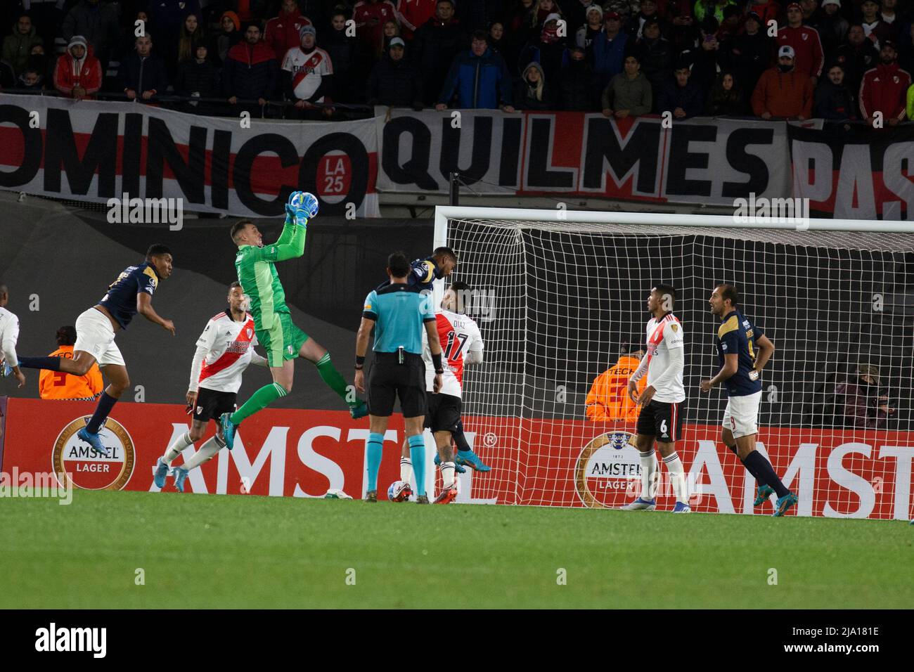 Fotball players from River Plate Team Argentina plays against Alianza ...