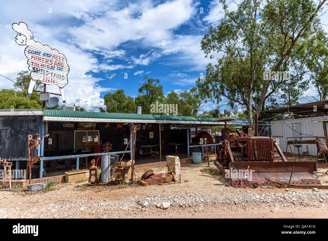 Sheepyard inn hi-res stock photography and images - Alamy