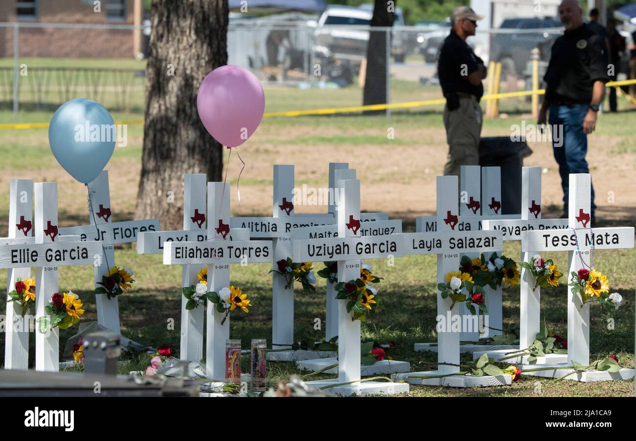 Uvalde memorial hi-res stock photography and images - Alamy