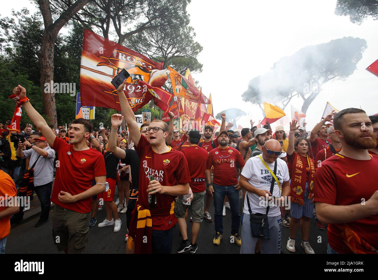 Rome, Italy. 26th May, 2022. Rome, The Roma football team parades on an ...