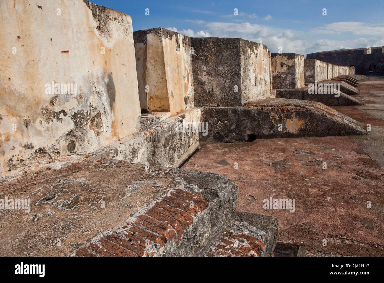Parapet Fort San Cristobal Puerto Rico 2 H Stock Photo - Alamy