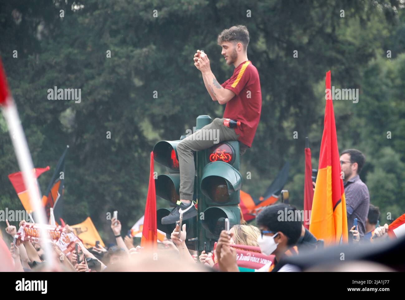 Rome, Italy. 26th May, 2022. Rome, The Roma football team parades on an ...