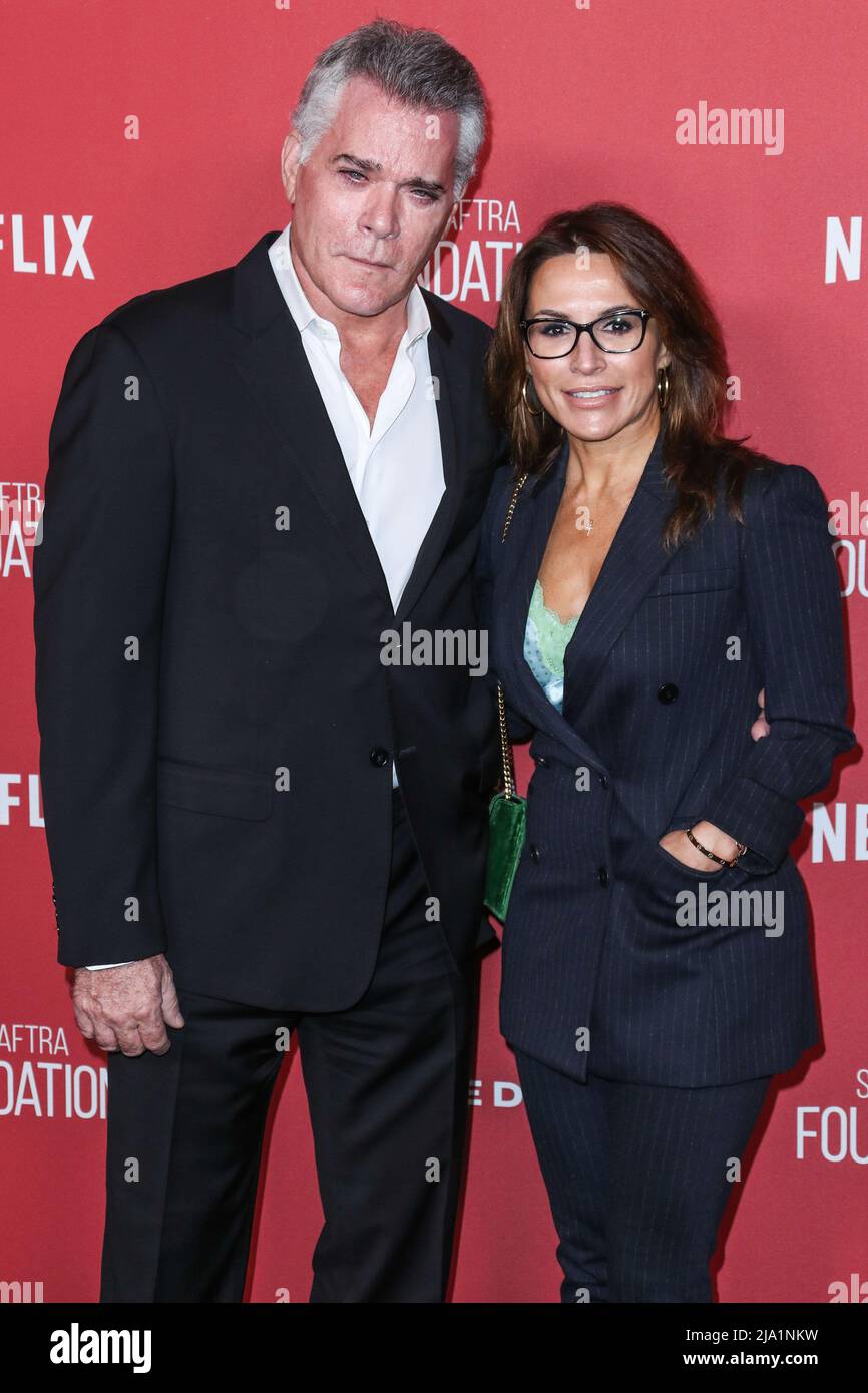 Ray liotta wife michelle hi-res stock photography and images - Alamy