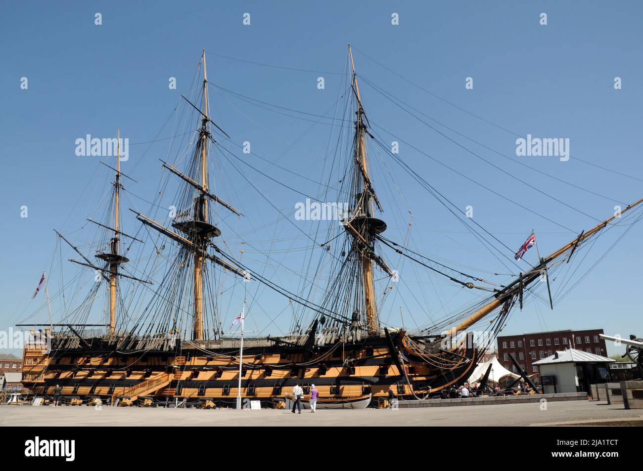 NELSON,S FLAGSHIP HMS VICTORY, PORTSMOUTH HISTORIC DOCKYARD, MAY 2010 ...