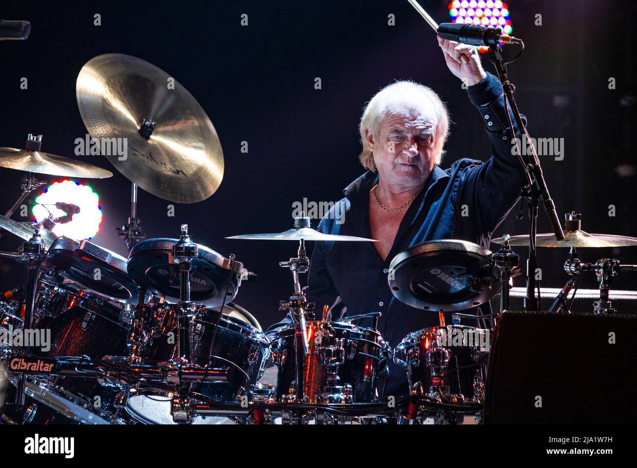 Yes alan white drummer hi-res stock photography and images - Alamy