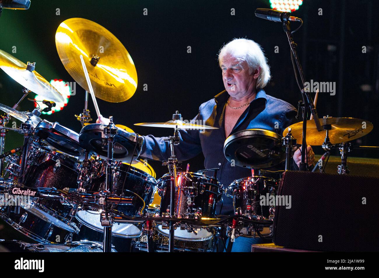 Yes alan white drummer hi-res stock photography and images - Alamy